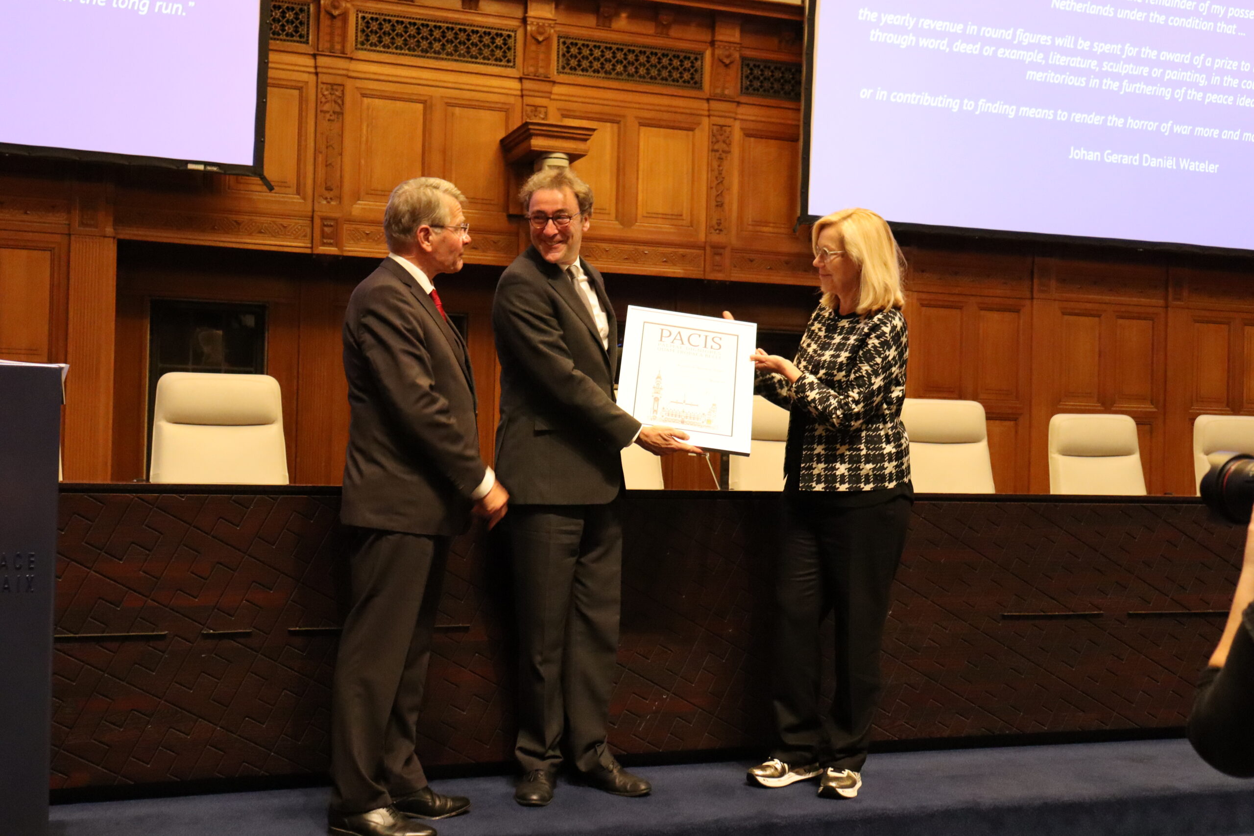 HD receives Carnegie Wateler Peace Prize at ceremony marking track ...